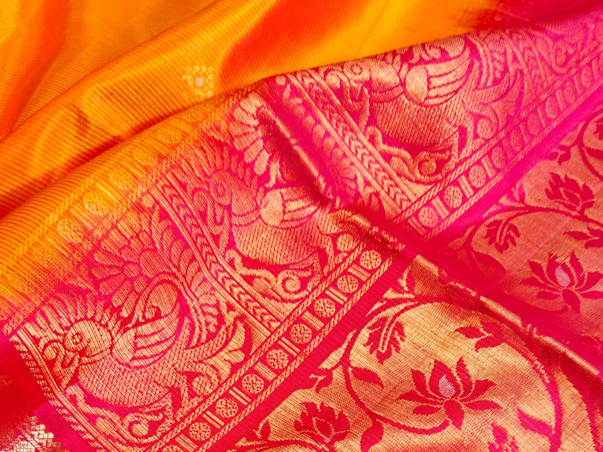 What is Ikat? The Ancient Art Behind Your Favourite Sarees – Dakshinam ...